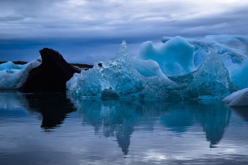 2 Day Iceland Winter Tour to South Coast - An Introduction to the Icelandic South Coast Experience