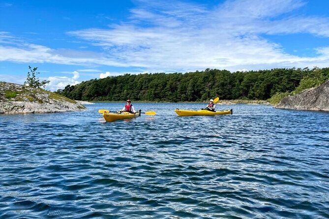 2-Day Kayak Tour in the Stockholm Archipelago - An In-Depth Look at the Kayak Adventure