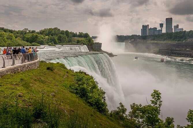 2 Day Niagara Falls Tour from New York - Cave of the Winds: Up Close and Personal with Nature