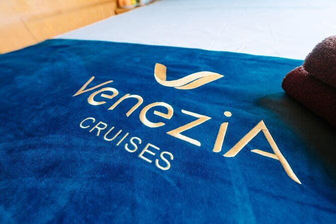 2 Day Oasis Bay Cruise Explore Halong Bay from Hanoi - FAQs