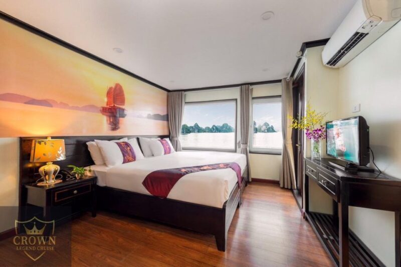 2-Day On 5 Star Cruise Halong Bay with Meals and Kayaking - Key Points