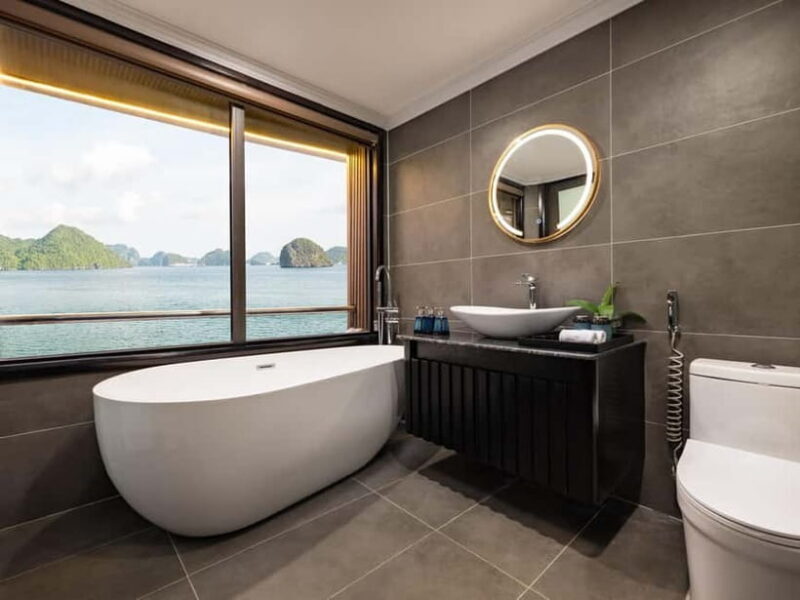 2-Day or 3-Day: Halong&Lan Ha Bay Cruise 5* balcony,bathtub - Key Points