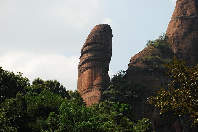 2-Day Private Danxia Mountain and Nanhua Monastery Tour From Guangzhou by Bullet Train - Key Points