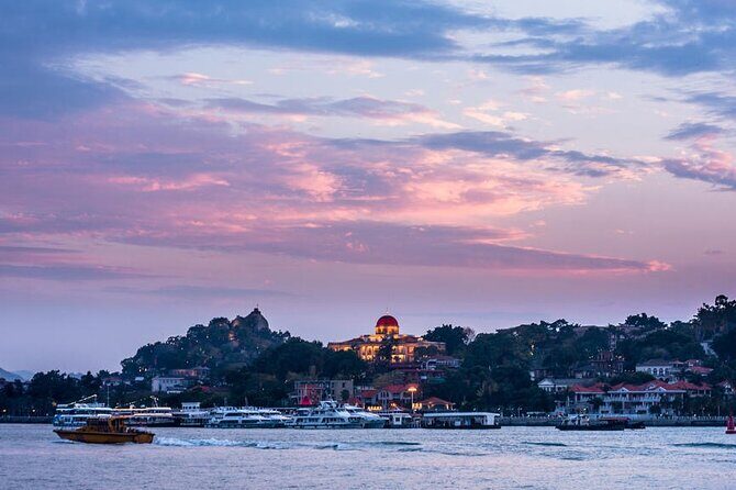 2-Day Private Sightseeing Tour of Xiamen City Highlights and Toulou Cluster - FAQ About the Xiamen & Fujian Tulou Tour