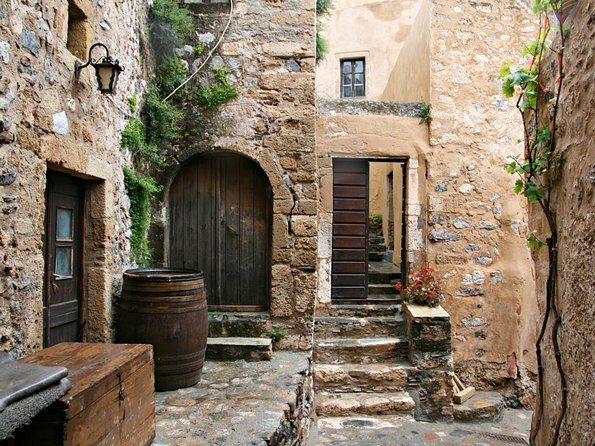 2 Day Private Tour of Sparta, Mystras & Monemvasia - Overnight - Who Should Consider This Tour?