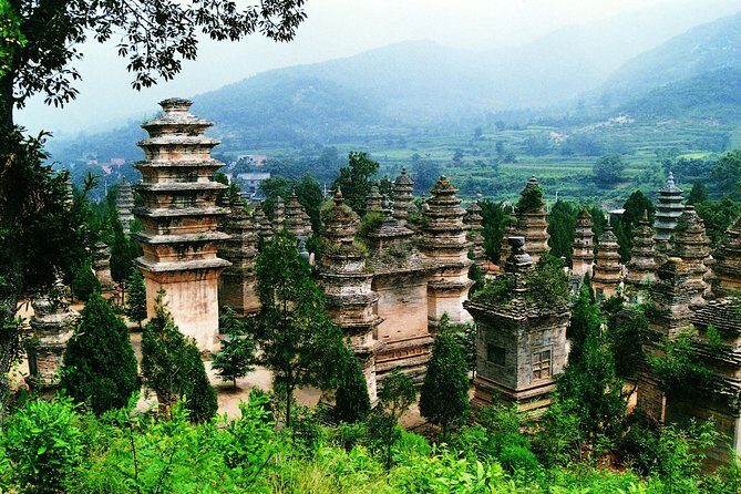 2 Day Private Tour: Shaolin Temple and Longmen Grottoes from Beijing by Bullet Train - Key Points