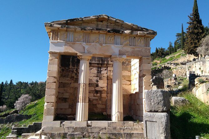 2-Day Private Tour to Delphi & Meteora with Great Lunch included - The Sum Up