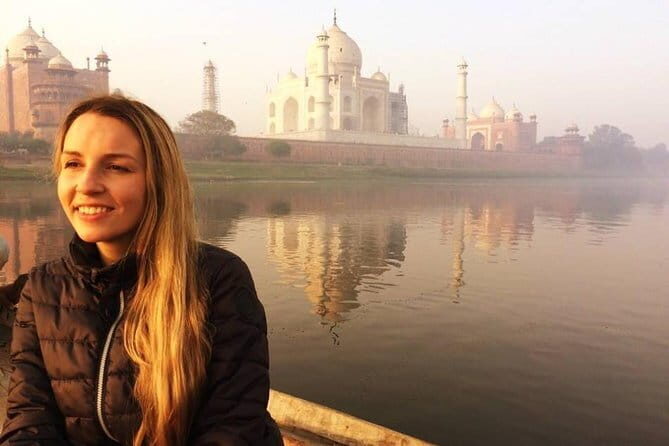 2-Day Private Tour to Taj Mahal, Agra from Mumbai - Key Points