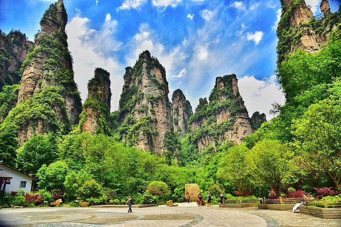 2-Day Private Tour to Zhangjiajie from Shanghai by Air with Accommodation - Introduction