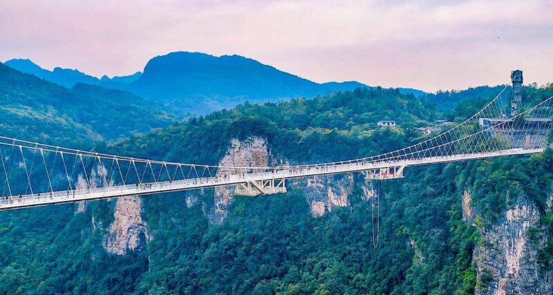 2-Day Private Zhangjiajie Tour Avatar Mountain, Glass Bridge - Analyzing the Value