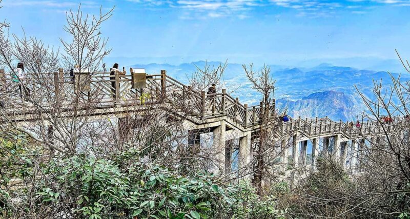 2-Day Private Zhangjiajie Tour Avatar Mountain, Glass Bridge - FAQ