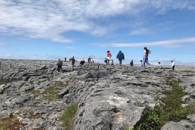 2-Day Rail Tour: Galway, Cliffs of Moher & Medieval banquet in Bunratty Castle - FAQ