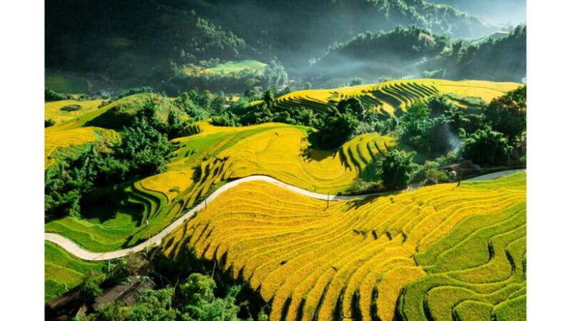 2-Day Sapa Tour from Hanoi with Homestay and Meals Included - Key Points