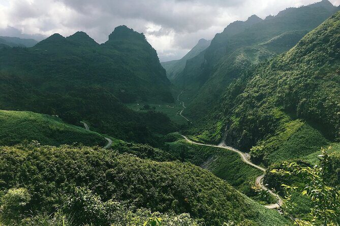 2 Day Trip Ha Giang Loop: An Epic Adventure by Motorbike - Key Points