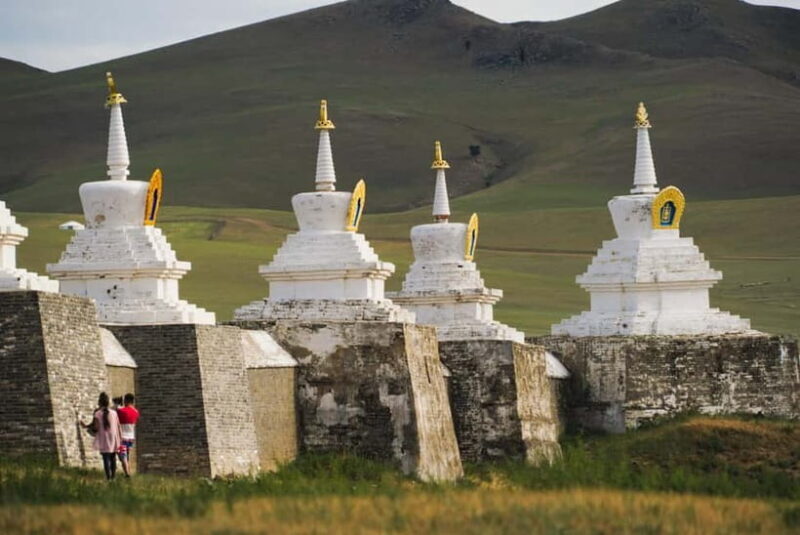2 Day / Visit Khar kharom and Elsen tasarkhai sand dune - An In-Depth Look at the 2-Day Mongolian Adventure