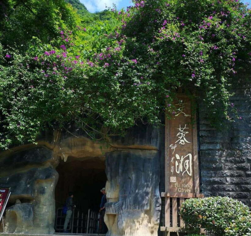 2-day Wulong HikeTrip(GeoPark+Fairy Mt+Furong Cave)car incld - The Value of a Two-Day Trip