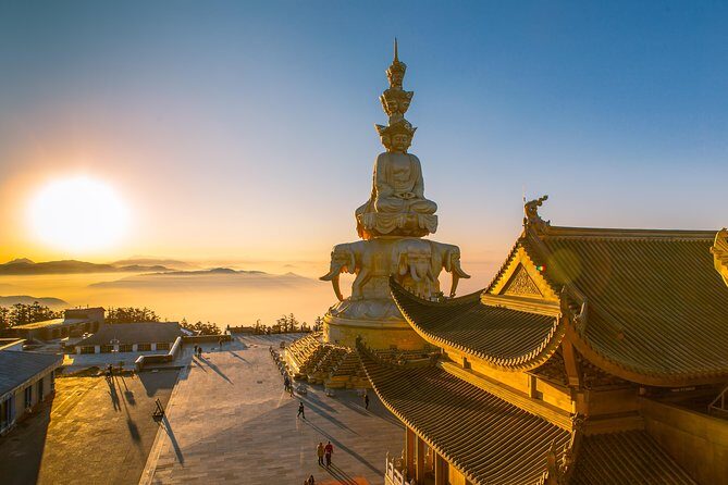 2-Day Zen Experience of Leshan & Mt Emei: Giant Buddha, Kungfu and Temple Stay - The Value of the Experience