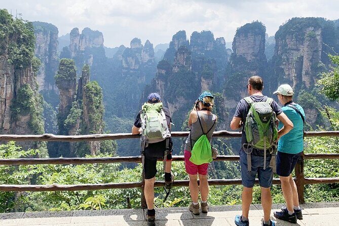 2-Day Zhangjiajie Private Tour: Mt.Avatar, Tianmen & Glass Bridge - Day 1: Exploring the Heart of Zhangjiajie