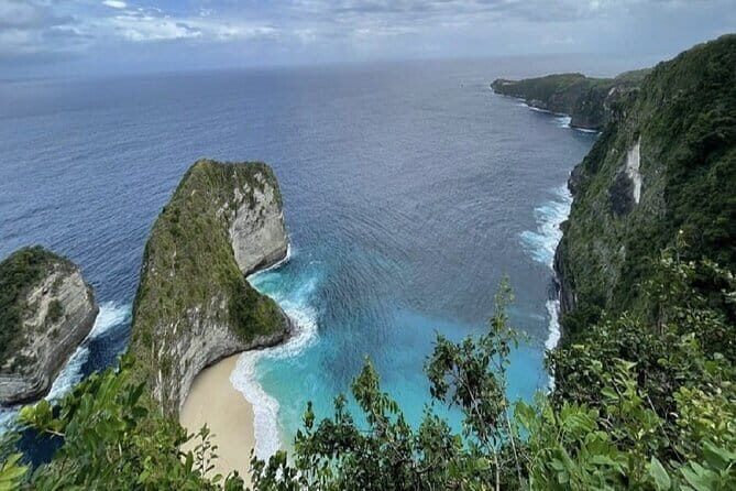 2 Days 1 Night Bali Nusa Penida Private Tour with Transfer - Key Points