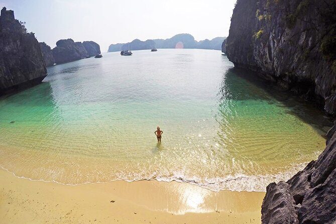 2 Days 1 Night Luxury Cruise Tour in Halong Bay - An Overview of the Experience