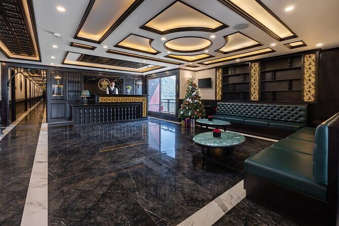 2 Days 1 Night Rita Cruise Best Luxury Cruise in Halong Bay - Navigating the Experience: What to Expect on the Rita Cruise