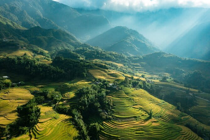 2 days 1 night Sapa trekking at 4 star hotel - Key Points