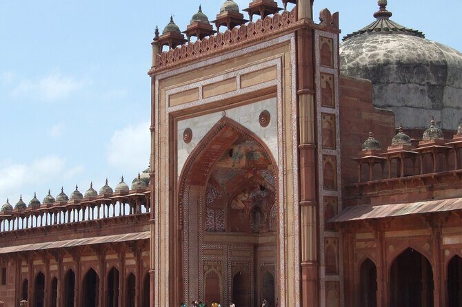 2 Days Agra Overnight tour from Delhi with Fatehpur Sikri Visit - The Sum Up