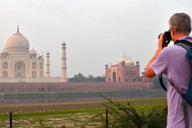 2 Days Agra Tour With Taj Mahal and Fatehpur Sikri - Who should consider this tour?