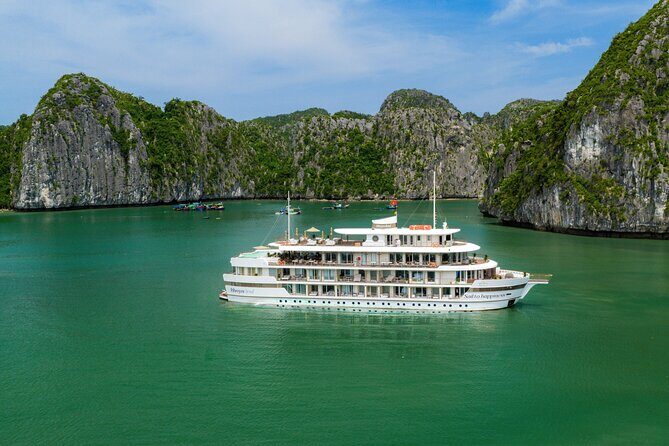 2 Days and 1 Night Bhaya Halong Serene Horizons Cruise - An honest look at this immersive Halong Bay experience