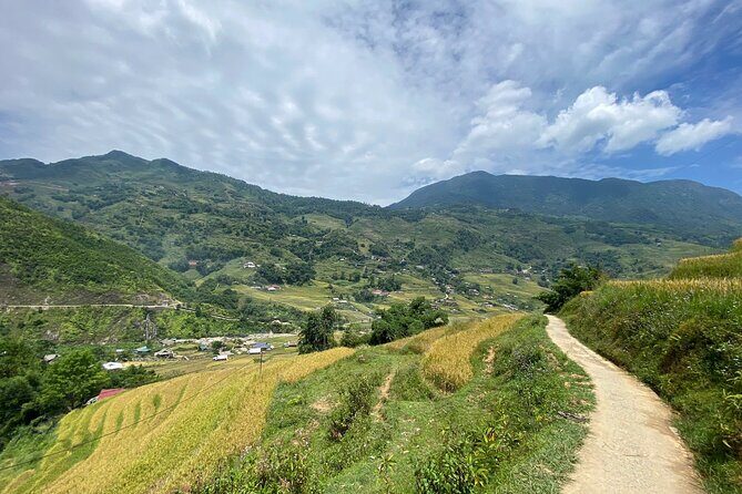 2 days and 1 night HIKE with a Francophone Guide in Sa Pa - The Experience: A Detailed Breakdown