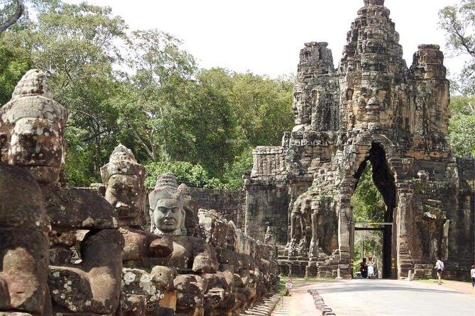 2 Days Angkor Tour, Small Tour, Big Tours, Bantey Srei, Sunrise - FAQs