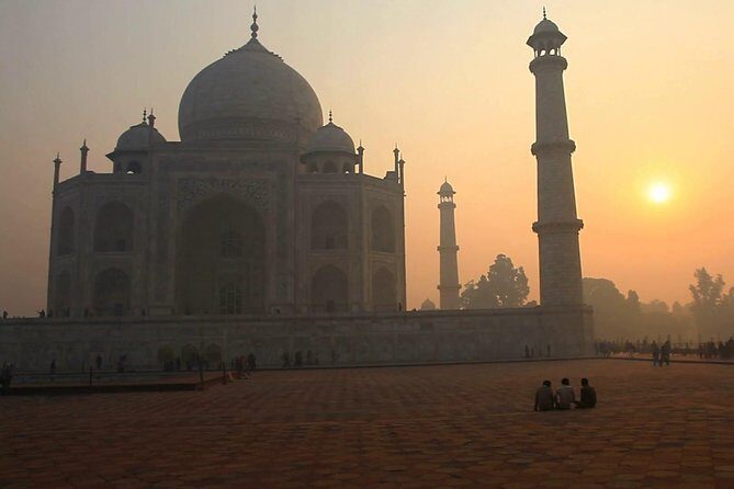 2 Days Delhi city tour explore all - Key Points