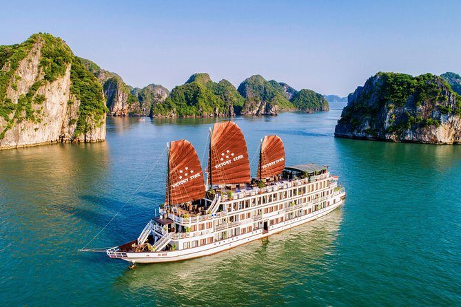 2 days Halong Bay and Bai Tu Long Bay - Overnight Cruise 5* - Key Points