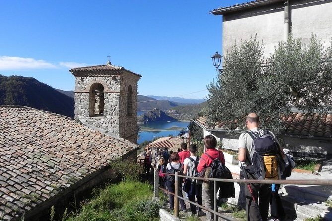 2 days: Hike the peak, Kayak the lake, visit Castle and best food - Value and Pricing