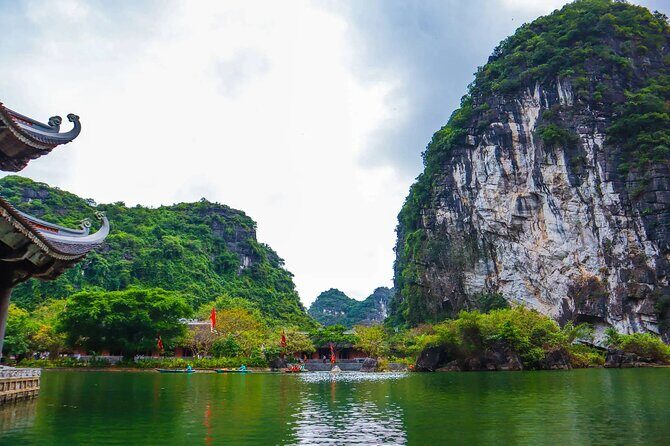 2 Days Hoa Lu Tam Coc & Mua Cave Tour - The Sum Up