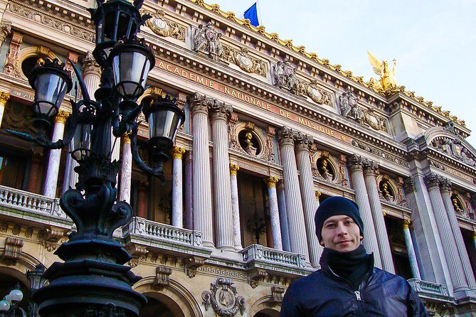 2 Days in Paris with a Friendly Local Guide - Transport, Timing & Group Size