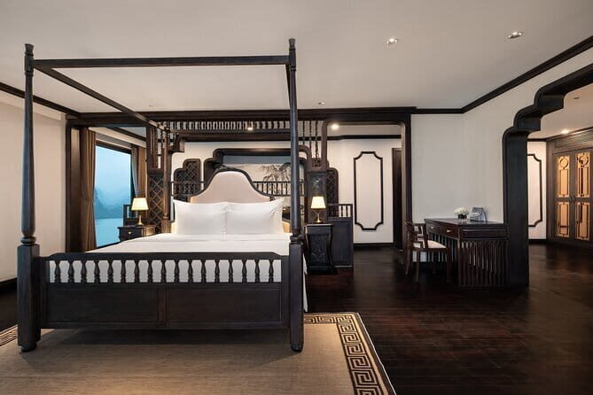 2 Days Lan Ha Bay Escapade with Michael Cruise from Hanoi - An In-Depth Look at the Lan Ha Bay Cruise Experience