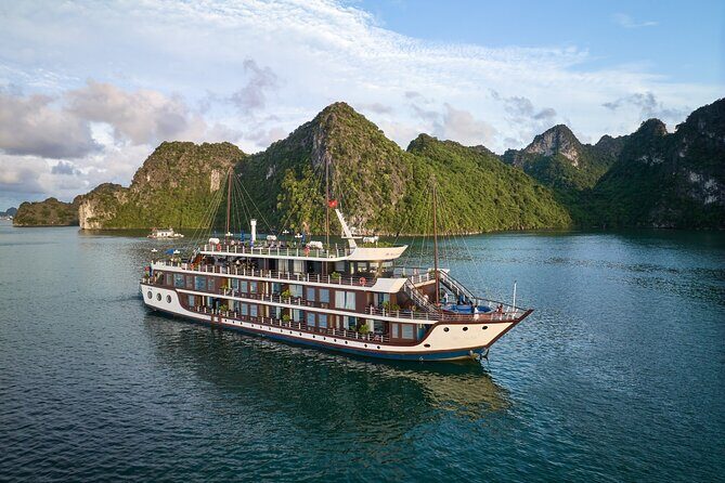 2 Days Le Journey Elegance 5 Star Cruise in Halong and Lan Ha Bay - Key Points