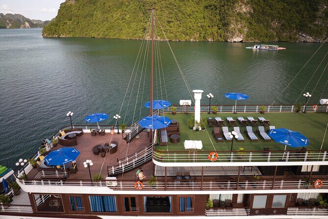 2 Days Le Journey Elegance 5 Star Cruise in Halong and Lan Ha Bay - Elegant Comfort and Gourmet Food