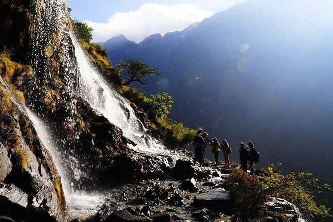 2-Days Lijiang Tiger Leaping Gorge Hiking Tour and drop off at Shangri-La area - Frequently Asked Questions