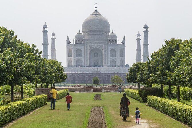 2 Days Overnight Agra Tour With Taj Mahal & Agra Fort From Delhi - A Practical Overview of the Tour Experience