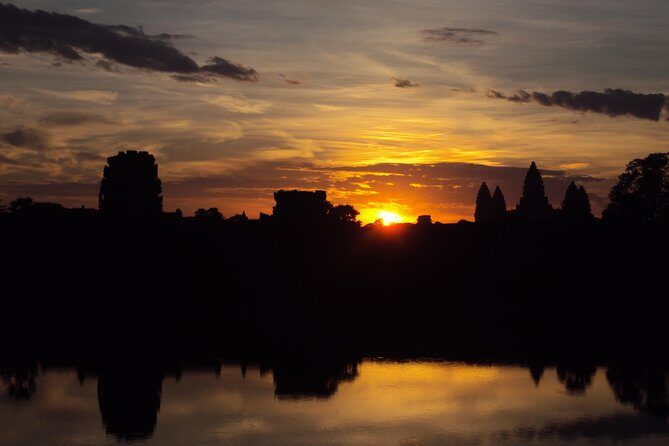 2-Days Private Angkor Wat Sunrise/Sunset Tours And Banteay Srei - Authentic Experience and Customer Feedback