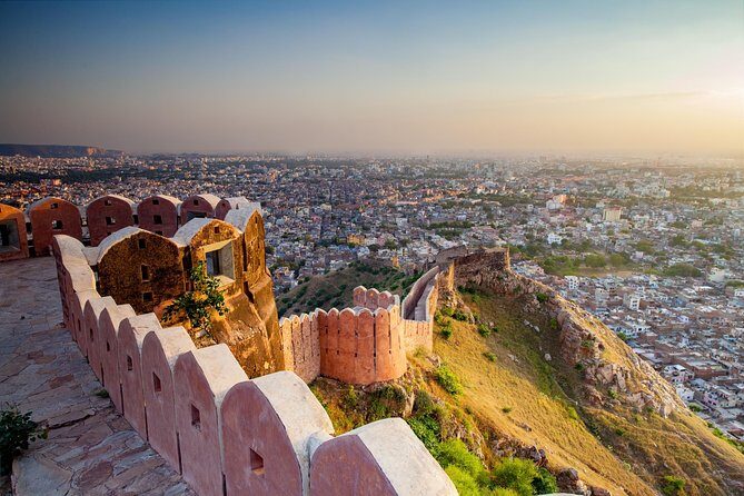 2-Days Private Golden Triangle tour from Delhi Include Guide ,Hotel & Vehicle - Day 2: Jaipur’s Royal Heritage and Architectural Marvels