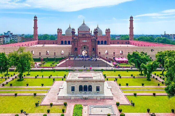 2 Days Private Guided Tour in Lahore - Exploring Lahore in Two Days: An Honest Review of a Private Guided Tour