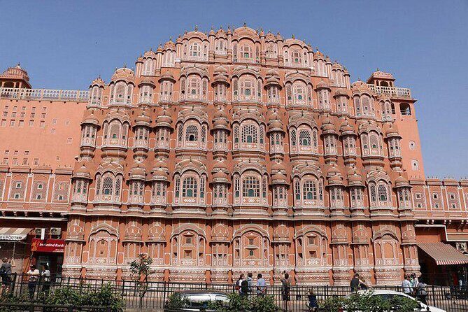 2 Days Private Luxury Jaipur City Tour with Professional Guide - The Bottom Line: Who Should Consider This Tour?
