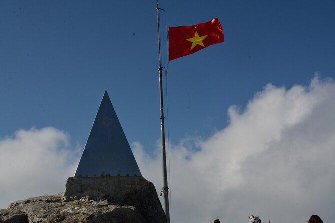 2-Days Private Sapa Adventure in Fansipan Peak and Amazing Village - Key Points