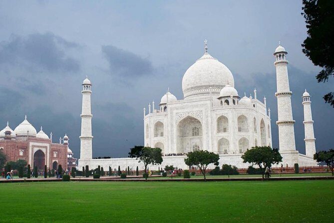 2-Days Private Taj Mahal Sunrise Tour from Mumbai by Round Trip Flights - Pricing and Value