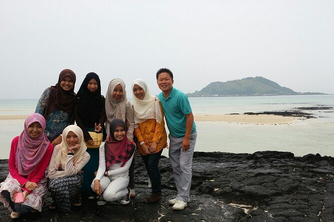 2 Days Private Taxi Tour - West and South of Jeju Island - Key Points