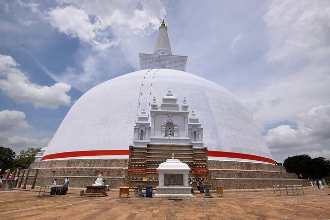 2- Days Private tour to Anuradhapura & Wilpattu National Park from Negombo - Key Points