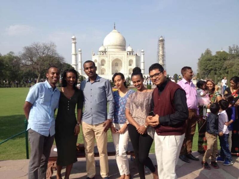 2-Days Taj Mahal/Agra City Tour with Fatehpur Sikri - Discover Mughal Heritage on a 2-Day Agra Tour with Fatehpur Sikri